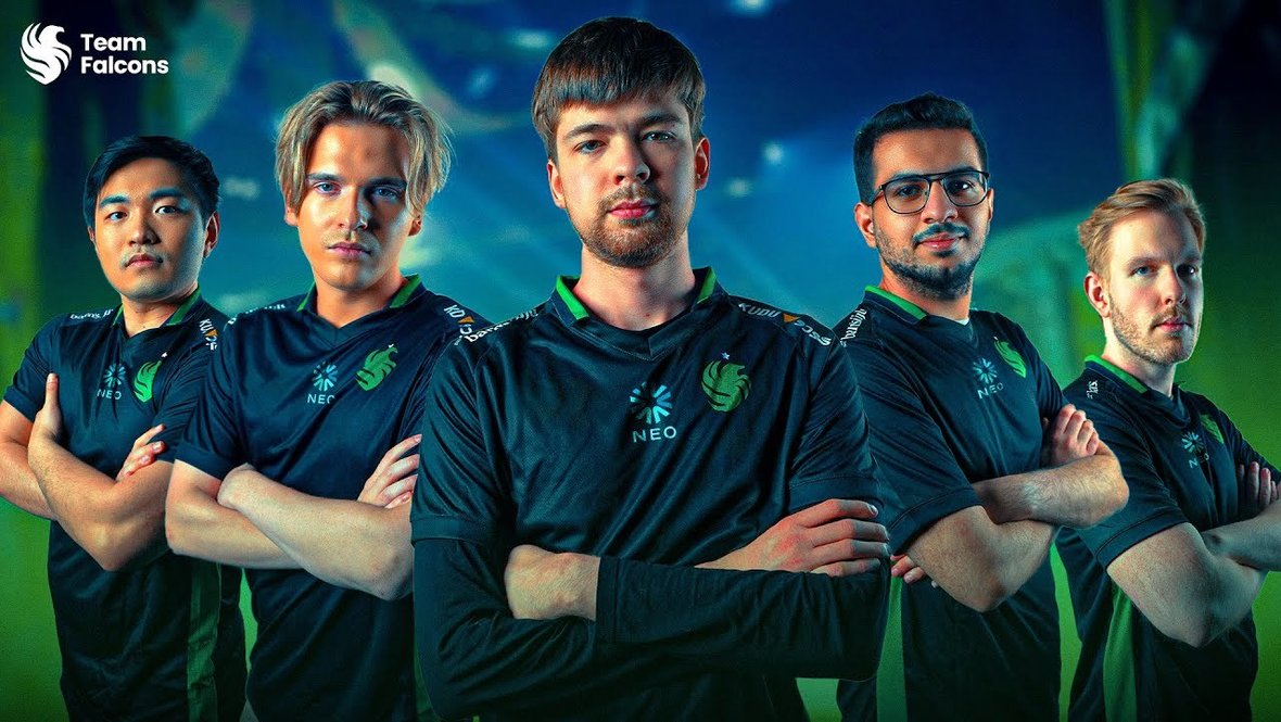 Falcons проиграла Execration в 1-м туре Esports World Cup 2025: разбор ...