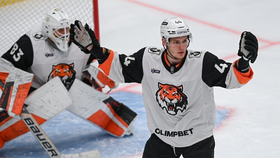 Амур — Сибирь: трансляция матча КХЛ онлайн смотреть прямой эфир 19.09. ...