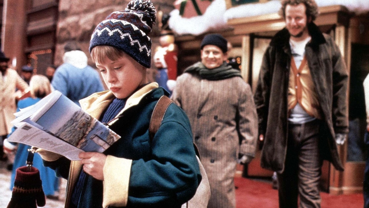 Рождественские комедии: ТОП-15 фильмов для праздников 2025-2026. Спорт ...