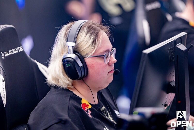 Team magixx против КиберДинамо на BetBoom Streamers Battle x Динамо CS ...