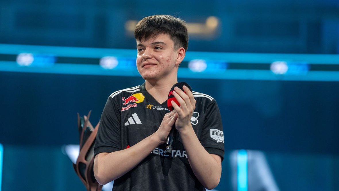 Molodoy стал лучшим новичком 2025 года по версии HLTV Awards. Спорт ...